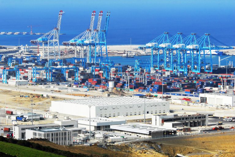 Marocco: Tanger Med, nel 2025 13,3 pc in più di merci gestite - Africa ...